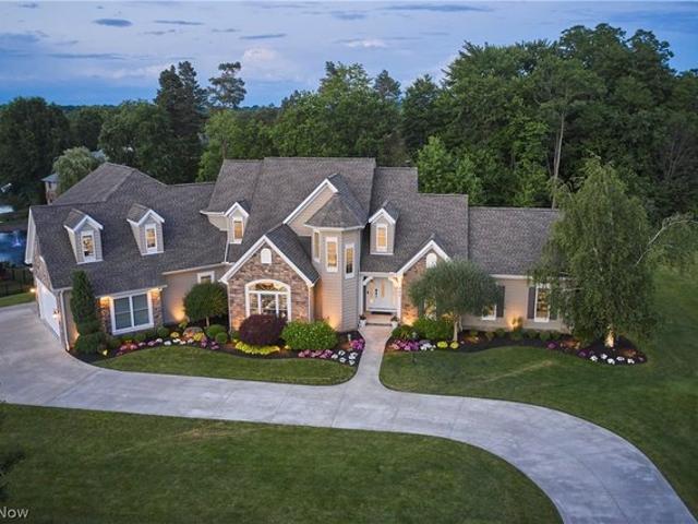 545 Sawgrass Dr, Fairlawn, OH 44333