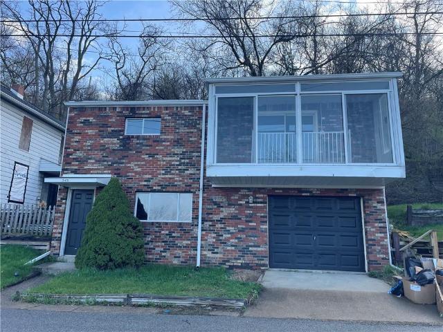 545 Pacific Ave, Glassport, PA 15045 | MLS #1746