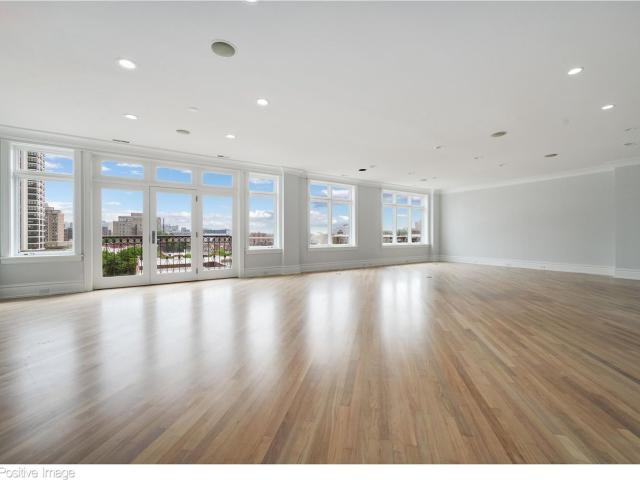 545 W Aldine Avenue # 6E