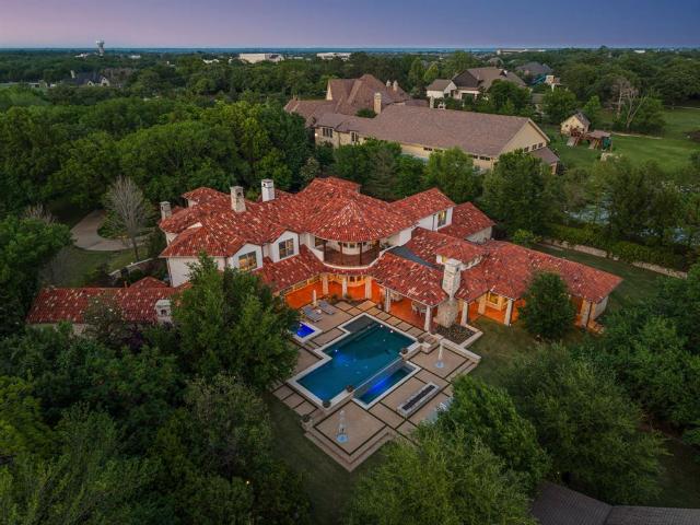 545 W Highland St, Southlake, TX 76092 | MLS #21227