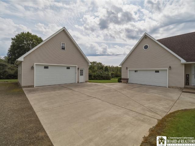545 Warren Road