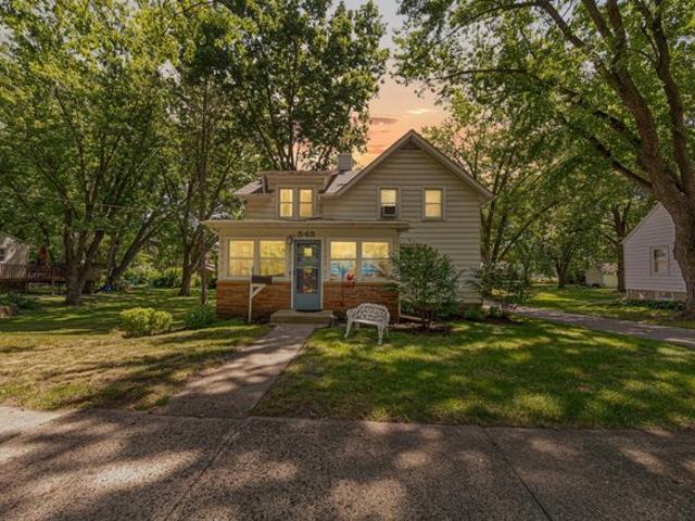 545 Willow St, Faribault, MN 55021
