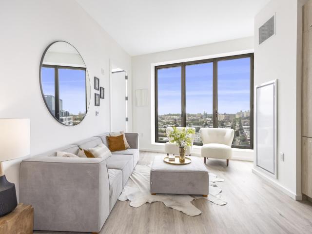 545 Vanderbilt Avenue 25 I