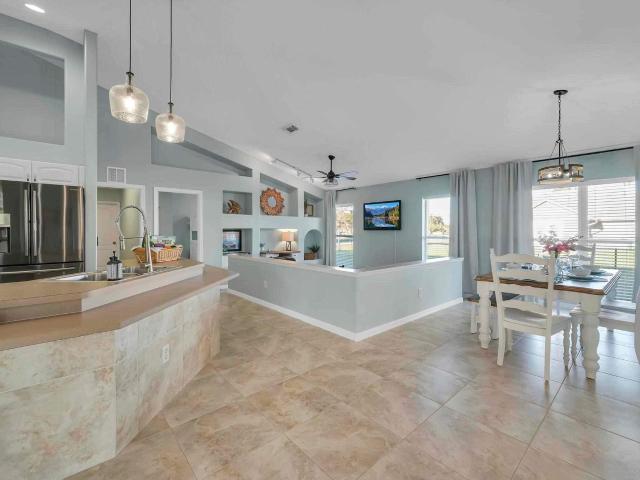 5464 NW Milner Dr, Port St. Lucie, FL 34983 | MLS #R11126