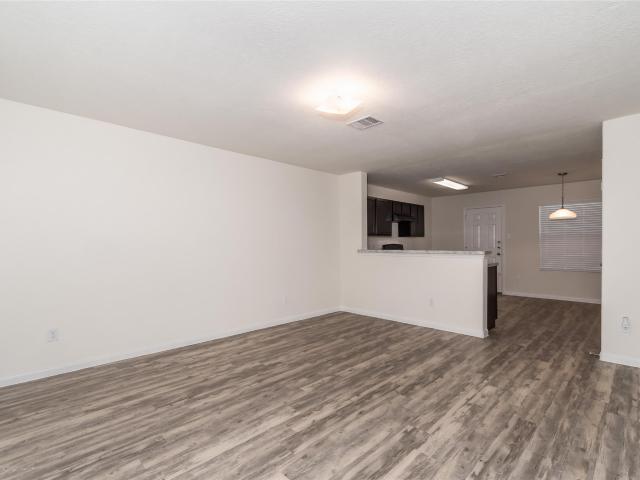 5464 Quail Cove Lane