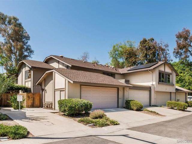 5467 Oakleaf Pt, San Diego, CA 92124