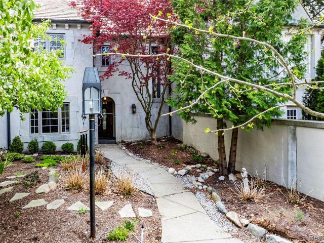 5467 Bristol Parke Drive