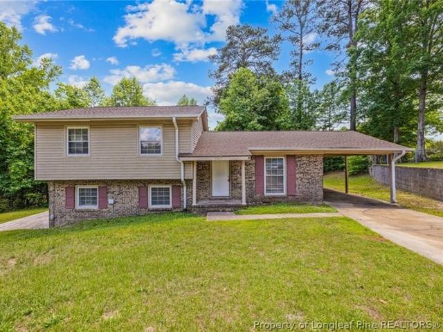 5467 Lazybrook Ct, Fayetteville, NC 28314