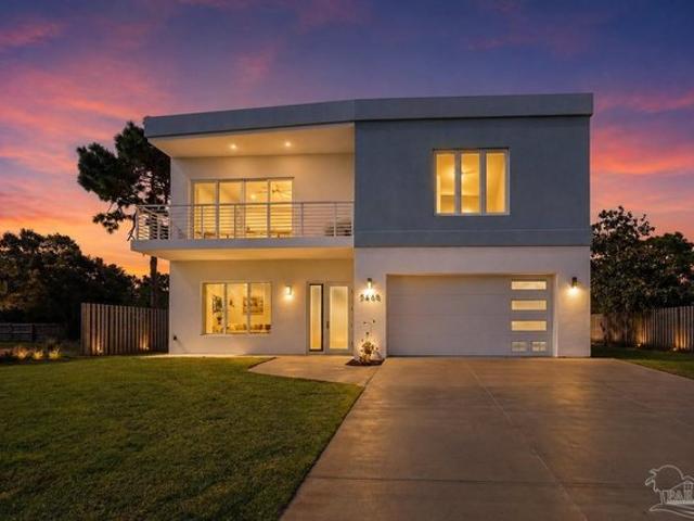 5468 Cimmeron Ct, Gulf Breeze, FL 32563