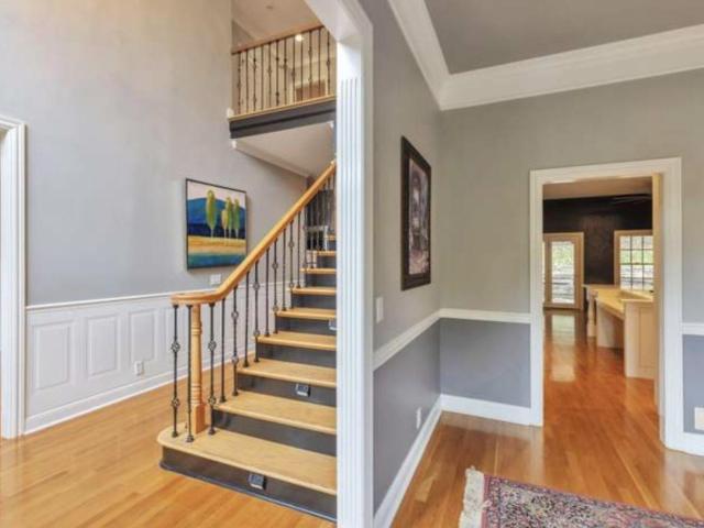 5468 Granny White Pike