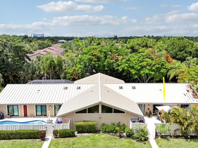 5469 Eagle Lake Dr, Palm Beach Gardens, FL 33418