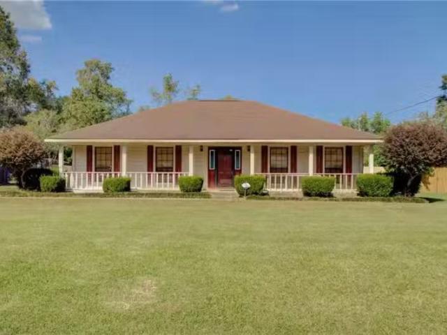 5460 COUNTRY CLUB BLVD, THEODORE, AL 36582 Single Family Resid.