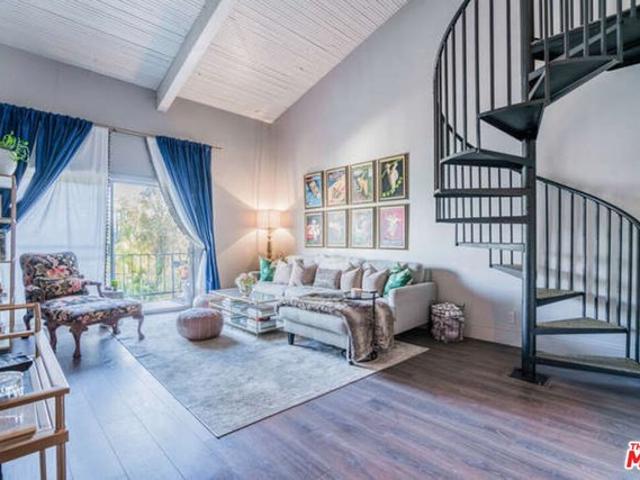 5460 White Oak Ave Unit E324, Encino, CA 91316