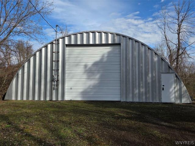 5461 Clinton St Road