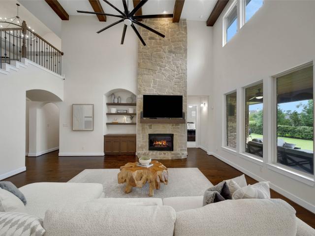 5462 Harvest Oak Landing Drive