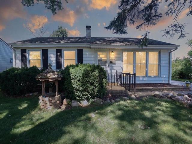 5462 th St, South Bend, IN 46635