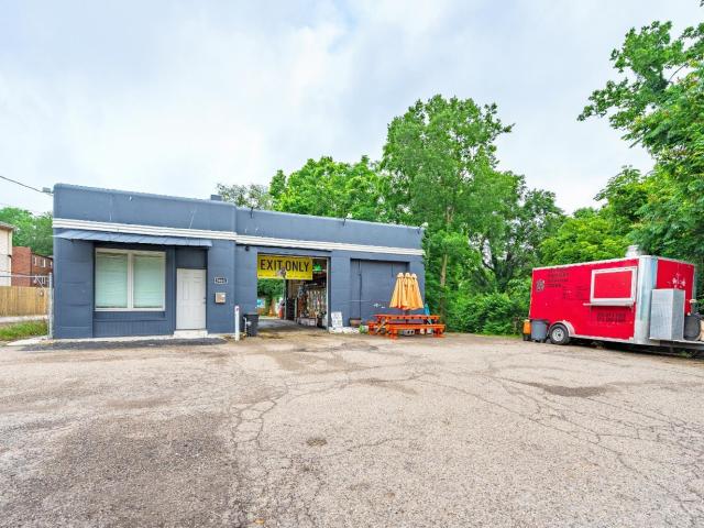 5463 Montgomery Road