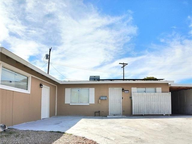 5463 Sir Monahan St, Las Vegas, NV 89119