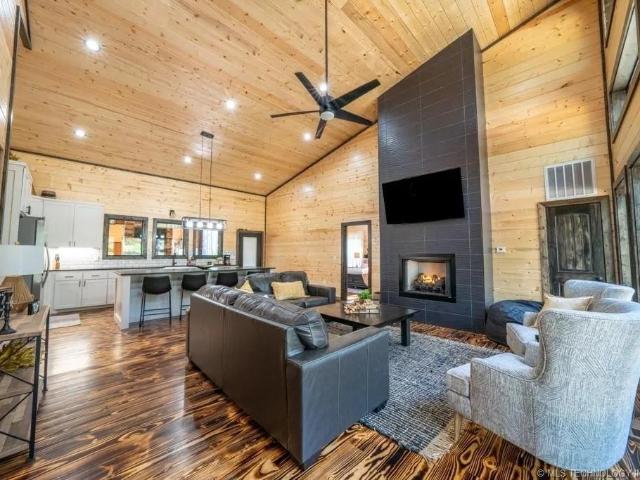 546 Conifer Crossing Trail