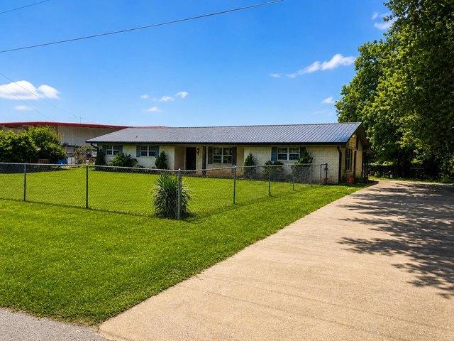 546 Old San Augustine Hwy, Center, TX 75935