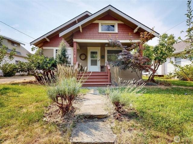 546 Locust St, Walla, WA 99362