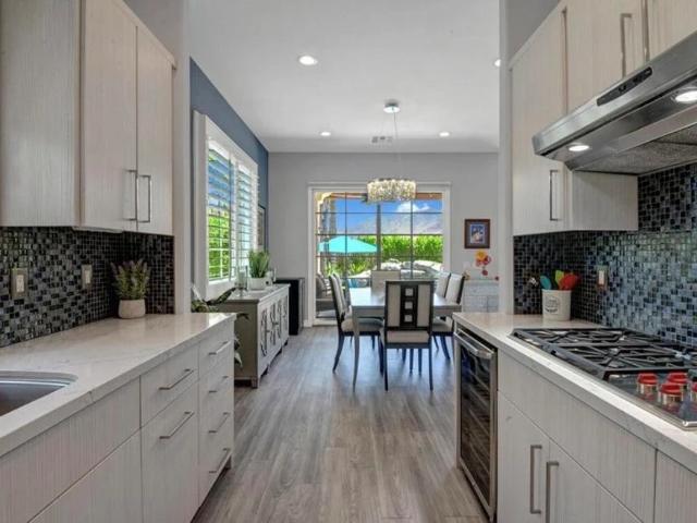 546 N Indian Canyon Drive, Palm Springs, US, CA