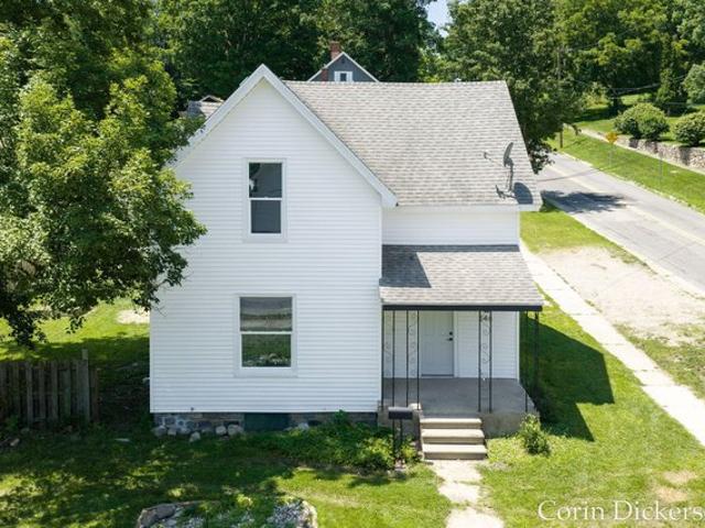 546 N Michigan Ave, Hastings, MI 49058