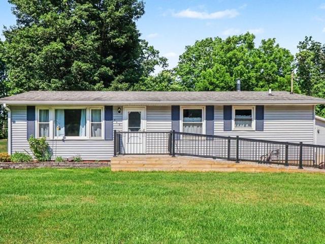 546 S Sherman St, Allegan, MI 49010