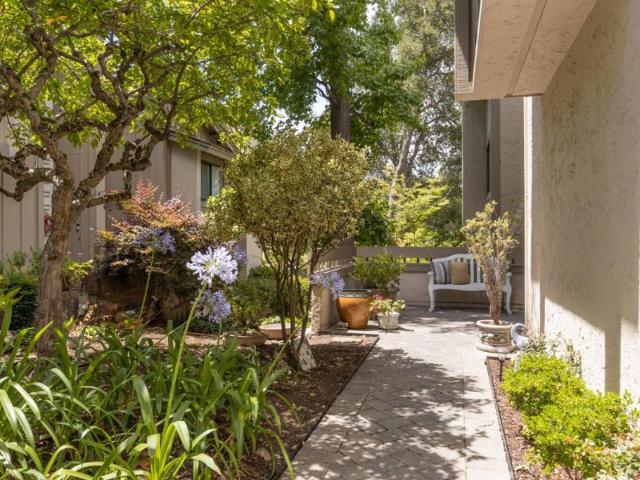 546 Sand Hill Circle