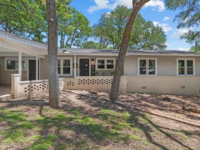 546 Parkview Blvd