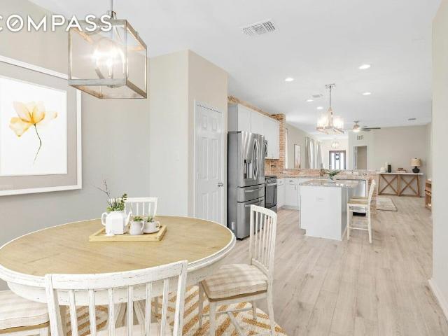 546 Pepperbark Loop, Buda, TX
