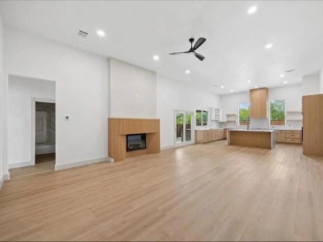 546 Roberts Run