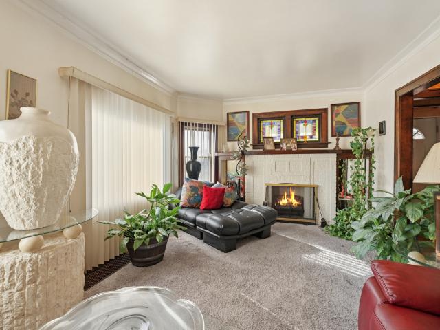 546 W 115th Street