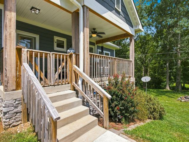 5474 Creek View Rd