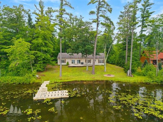 5474 Vacationland Dr, Lewiston, MI 49756