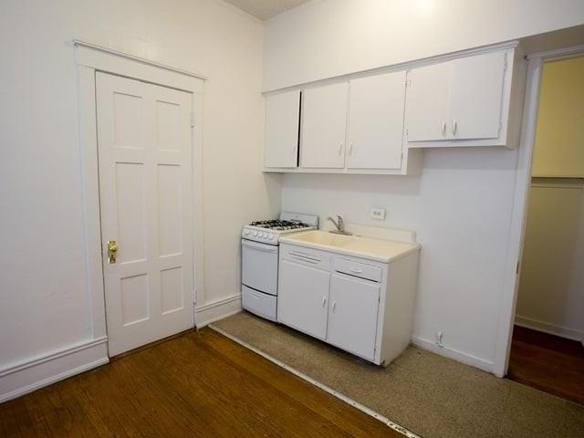 5474 5480 S. Hyde Park Boulevard 1 Bedroom Apartment for Rent at 5474 S Hyde Park Blvd, Chicago, IL 60615 Hyde Park