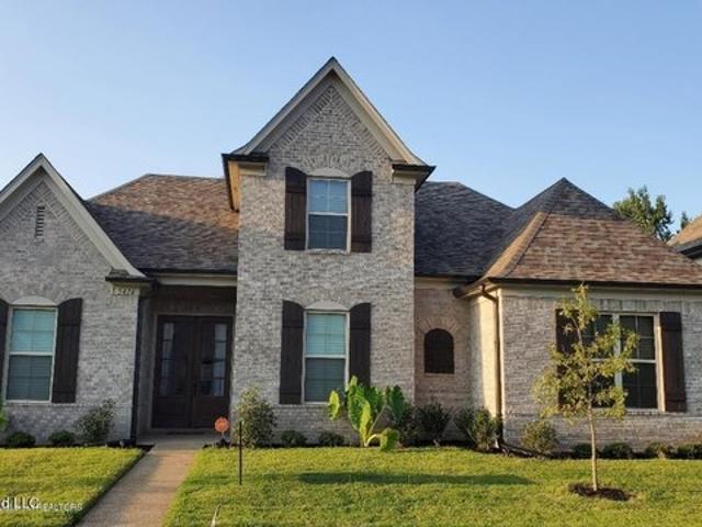 5476 Stonecrest Dr, Olive Branch, MS 38654