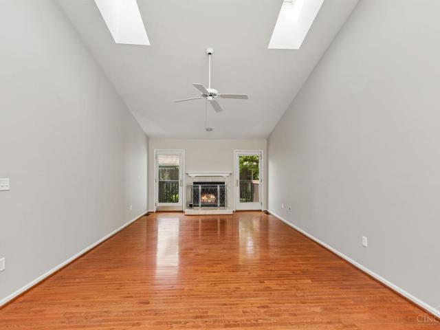 5477 Hanover