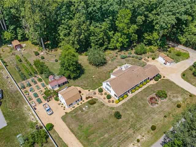 5479 Jonquil LN