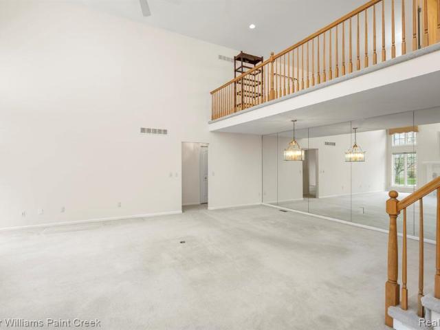54710 Bellingham Drive