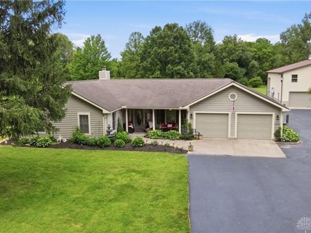 5471 Harveysburg Rd, Waynesville, OH 45068