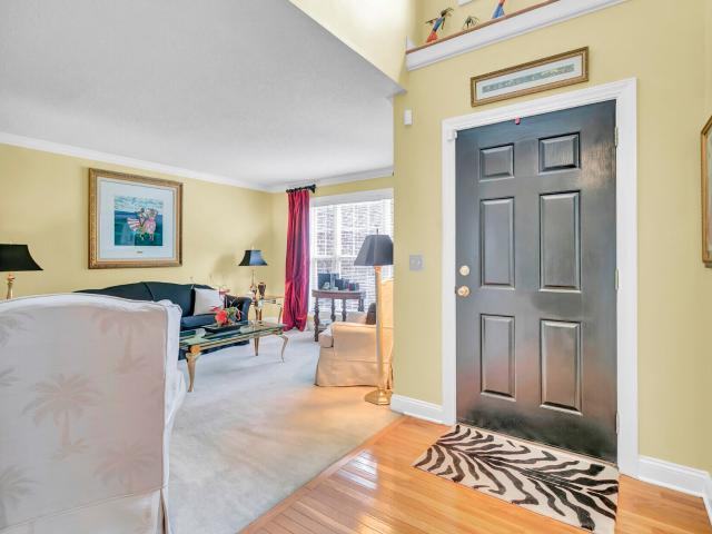 5472 Clearview Drive