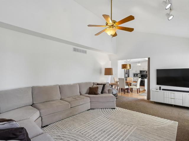 5472 Dakota Drive