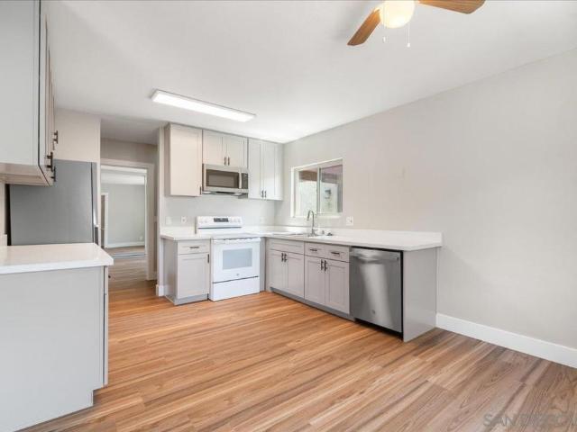 5473 Adobe Falls 9