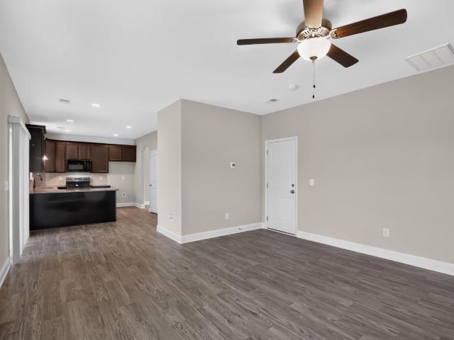 547 Chantry Lane