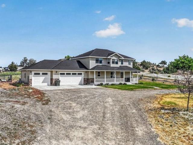 547 Croydon Dr, Spring Creek, NV 89815