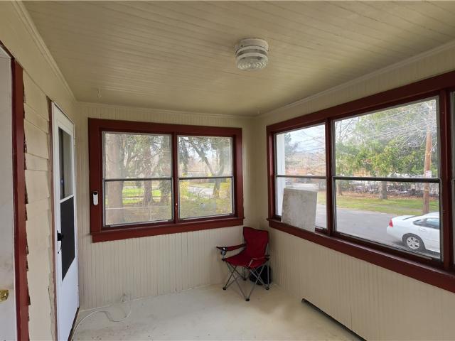 547 Avis St