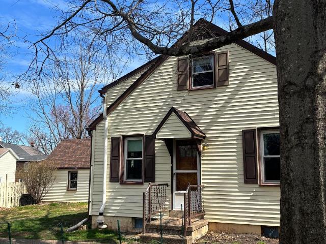 547 Broad St, Spring City, PA 19475 | MLS #PACT2119 | Compass