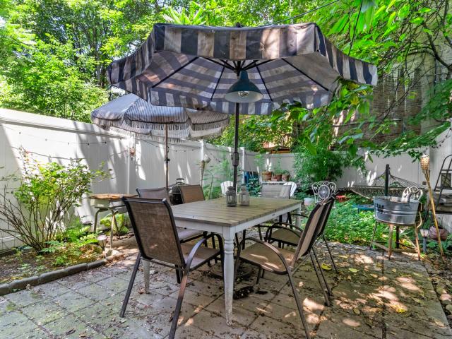 547 Gates Avenue, Brooklyn, NY