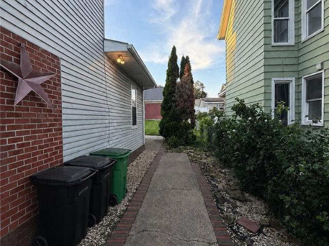 547 George St